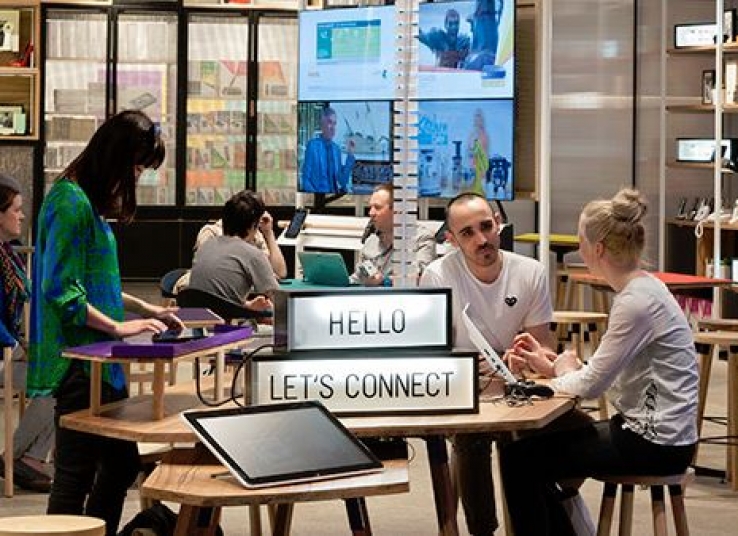 iTWire - Telstra's 'hip and trendy’ flagship store opens in Melbourne