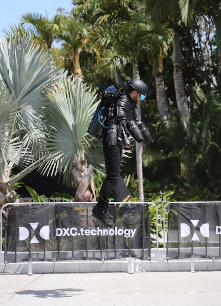 iTWire - VIDEOS: 'Real-life Iron Man' takes flight in Australia