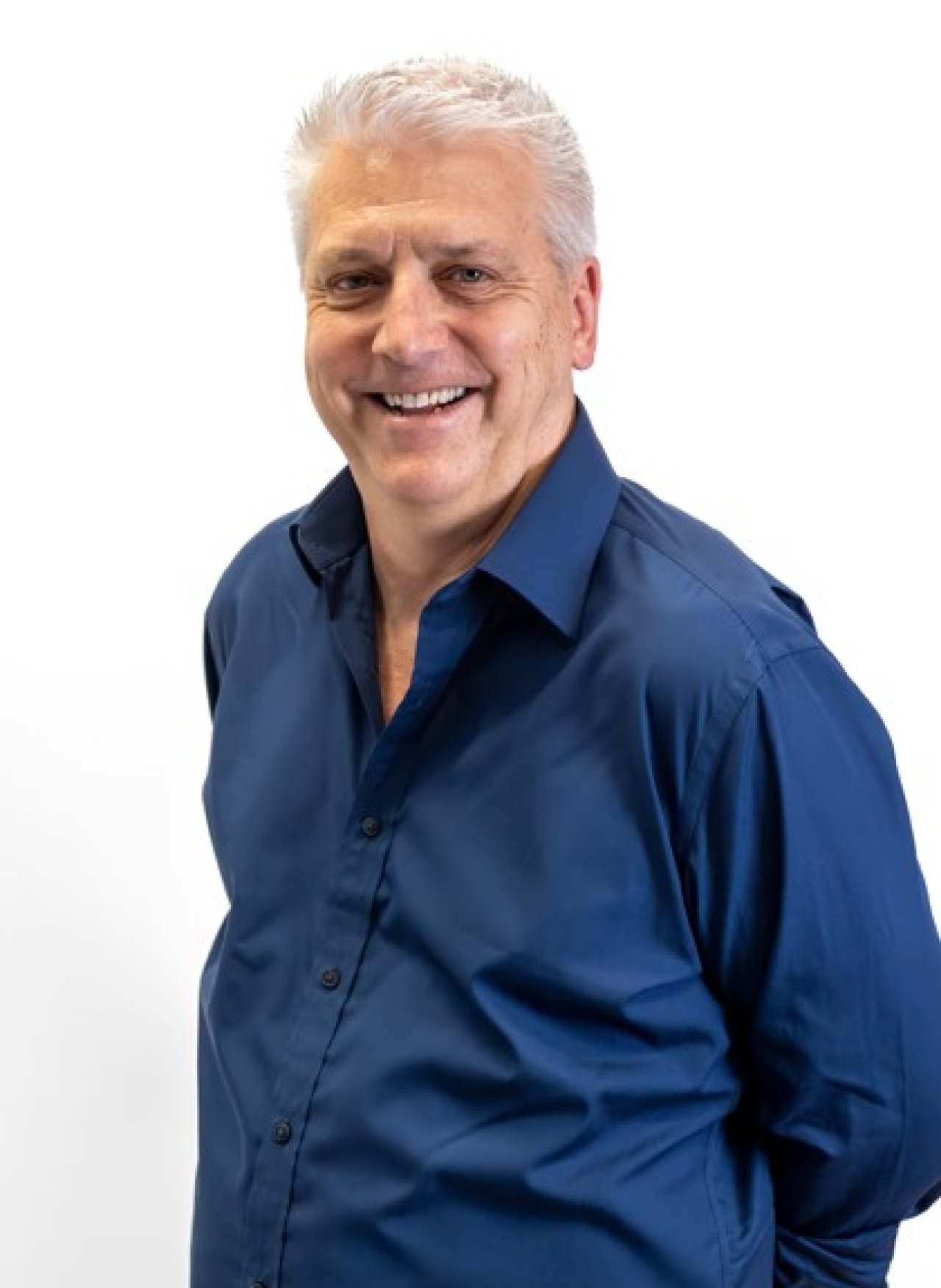 iTWire - Superloop signs with Football Australia to support grass roots ...